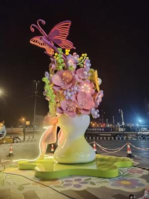 Κίνα Προσαρμόσιμα Φωτεινά Γλυπτά Λουλουδιών για Δημόσιους Χώρους προς πώληση