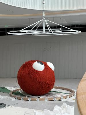 China FRP Fluffy Sculpture Creative Check-in Doll Store Plush Toy IP Customization for sale