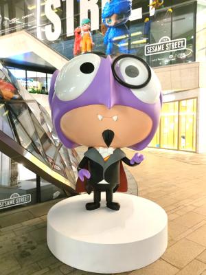 China Factory Customizable Life Size Resin Animal Sculpture Fiberglass Cartoon Animal Statue for sale