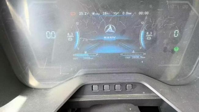 Sany STC1000C5-8 Automobile Crane - Rear View