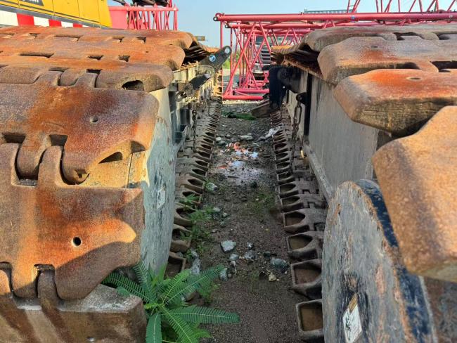 Sany SCC2000A crane in operational configuration