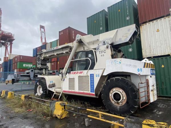 2001 Modello Second Hand Reach Stacker Container Handler Terex TFC 45 Personalizzazione