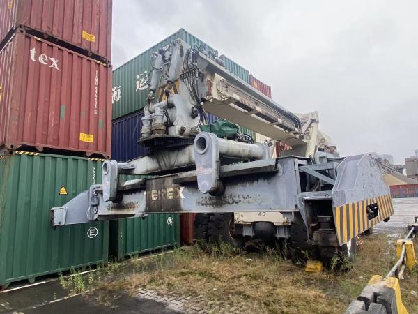 2001 Modello Second Hand Reach Stacker Container Handler Terex TFC 45 Personalizzazione