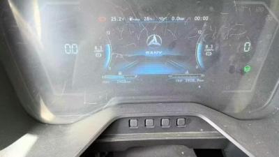 China Granas para automóviles de 100 toneladas 2023 modelo Sany STC1000C5-8 Motor:WP10H375E62 en venta