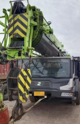 중국 ZTC251V562-1 줌리온 트럭 크레인 92m 인양 높이 62m 붐 길이 판매용
