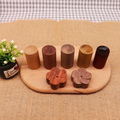 China Indoor aromatherapy wood essential oil wood  wood car expanded fragrance for sale