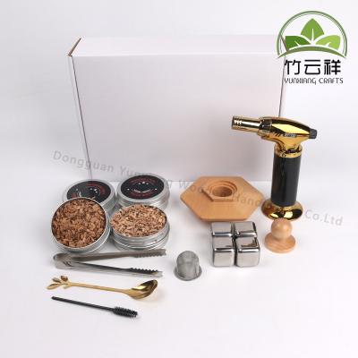 Cina Kit per il fumatore di cocktail con torcia - 4 sapori Frittelle di legno - Regali di compleanno Bourbon Whiskey per uomini, papà, marito in vendita