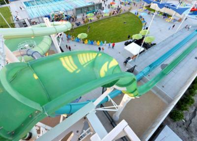 China Fiberglass Kamikaze Water Slide Customized High Speed Water Slide 12m Height for sale