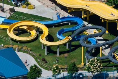 Cina Sport acquatici divertimento per adulti attrezzature per parchi piscina privata all' aperto scivolo per bambini in vendita