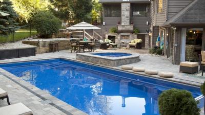 China OEM Outdoor Free Standing Fiberglass in Ground Swimming Pool for Home Use for sale