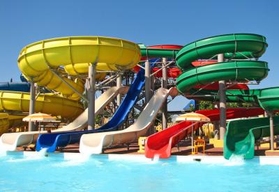 China OEM Outdoor Water Play Park Kids Fiberglass Slide for Games Pool for sale