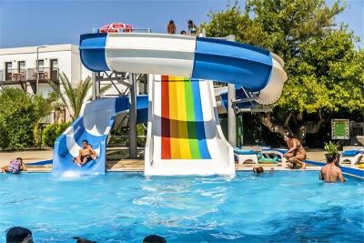 ODM Parco acquatico piscina commerciale giochi d'acqua per bambini scivoli