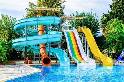 Chine Parc aquatique en plein air piscine pour enfants équipement de jeux aquatiques toboggan aquatique à vendre