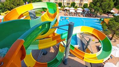 Chine Jeux pour adultes en plein air accessoires toboggan en fibre de verre pour enfants terrain de jeux aquatique à vendre