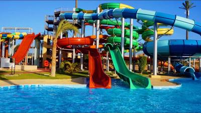 Chine Parc d'attractions aquatiques Grand équipement de jeu Carnaval Fiberglass Slide à vendre