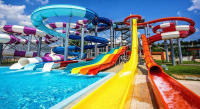 Chine Jeux de plaisirs aquatiques Fabricants équipement de parc aquatique Fibre de verre toboggan pour la maison à vendre