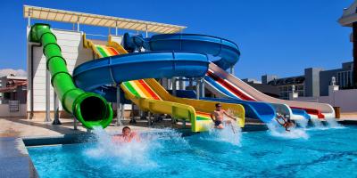 Chine Équipement de parc d'attractions pour enfants en plein air avec toboggan de piscine à vendre