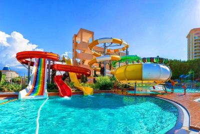 Chine Équipement pour les enfants en plein air piscine grand toboggan à vendre