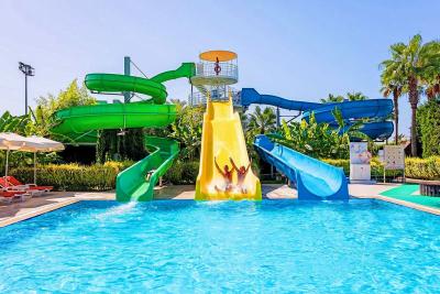 Chine Parcs aquatiques Jeux de divertissement aquatique Équipement de jeu pour enfants Fibre de verre Slide Set à vendre