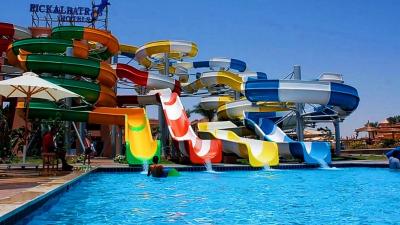 Chine Jeux pour enfants en plein air piscine d'eau tube en fibre de verre glisser en spirale à vendre