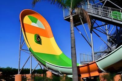 Китай Наружные большие водные игровые площадки бассейны водяные горки из стекловолокна продается