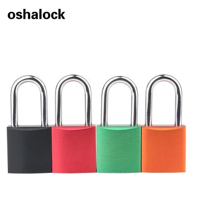 Cina 38mm steel shackle Compact  Anodized aluminium safety security padlock Lockout with keyed alike in vendita
