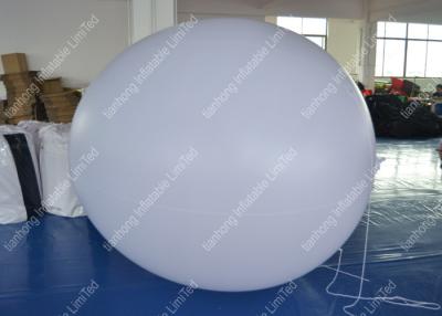 Cina Palloni su ordinazione di grande apertura di calcio del PVC del bene durevole 1.8mm con stampa di seta in vendita