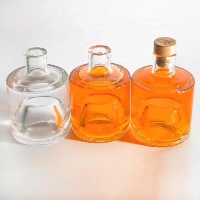 Cina Bottiglie di vino rosso e alcool di vetro con sughero 750 ml personalizzate in vendita