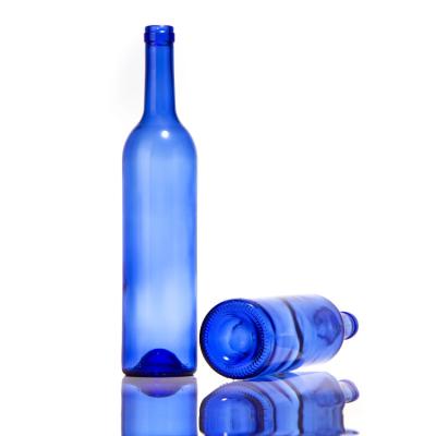 China Leeg Olijfblauw Amber 750 ml Bier Droog Rode Wijn Liquor Glasfles Met Deksel Te koop