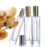 China Custom Logo 50ml Clear Square Glass Perfume Spray Diffuser Bottle for sale