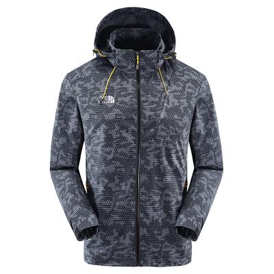 Cina Rivestimento tattico di inverno della giacca a vento del cammuffamento degli uomini del poliestere impermeabile all'aperto del rivestimento in vendita