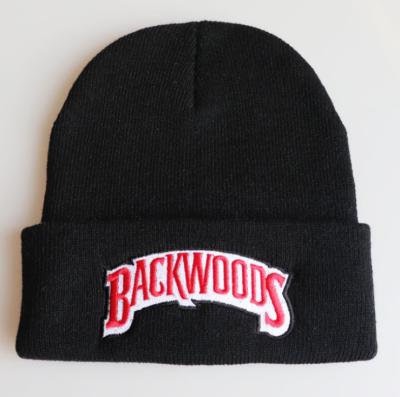 Cina Il ricamo di lana caldo del cappuccio delle signore della foreste acrilica di 100% ha tricottato Beanie Hat hip-hop in vendita