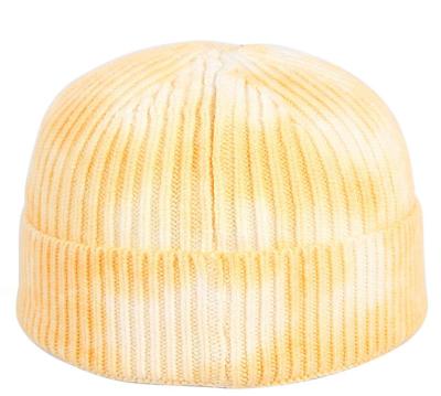Cina I Beanies ed i cappucci acrilici della tintura 100 del legame delle donne Cuffed l'inverno caldo tricottano il cappuccio del cranio del cappello dell'orologio in vendita