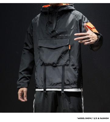 Cina I rivestimenti leggeri incappucciati della giacca a vento del pullover di nylon degli uomini impermeabilizzano in vendita