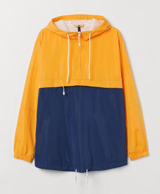 Cina Pullover leggero impermeabile 100% del rivestimento della giacca a vento della fibra di poliestere incappucciato in vendita