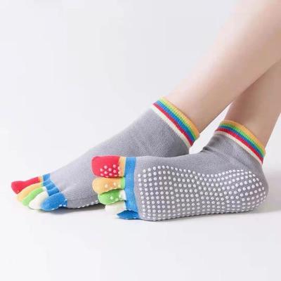 Cina La presa cinque Toe Cotton Yoga Plain Coloured colpisce con forza non lo slittamento in vendita