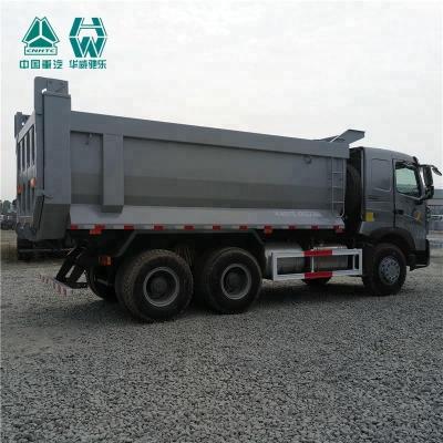 China Right Hand Grey HOWO A7 Dump Truck , Euro 2 Big Dump Trucks 51 - 60t for sale