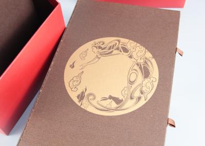 Cina Contenitori d'imballaggio di carta di carta fantasia con la timbratura calda della stagnola di oro per l'imballaggio per alimenti in vendita