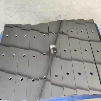 Cina L'obiettivo di pulizia del colpo del vapore del ferro del tubo placca la dimensione su misura d'argento in vendita