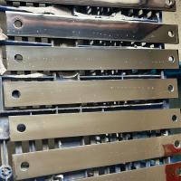 China Rectangular Silver Steam Blowing Target Plate Pressure Casting Polished Surface for sale