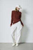 China Rust Brown Ribbed Basic Tops Henley Neck Top White Cargo Pants Set for sale