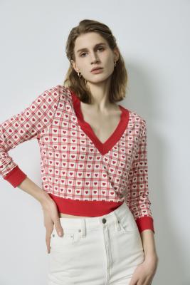 China Red White Basic Tops Checkerboard Heart Jacquard V Neck Cropped Top Cropped Knit for sale