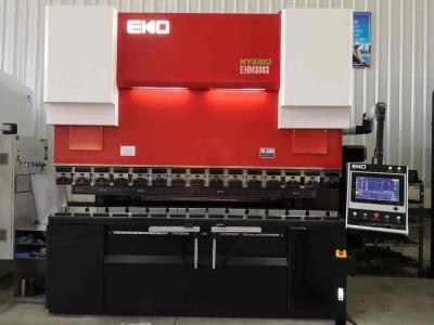 Cina Piegatrice Idraulica per Lamiera 6+1 Assi CNC 50 Ton in vendita