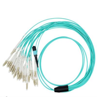 Cina MTP F - LC 8 Core Optical Fiber Patch Cord 6m Round LSZH Jacket For Warehouses in vendita