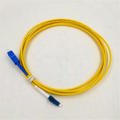 Cina Communication fiber optical cable patch cord SM MM 6fo 12fo fiber optic patchcord sc apc sc upc in vendita