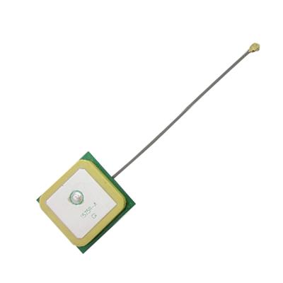 Cina Mini antenna a chip GPS con intensità di polarizzazione R.H.C.P. e rapporto assiale massimo di 3 dB in vendita