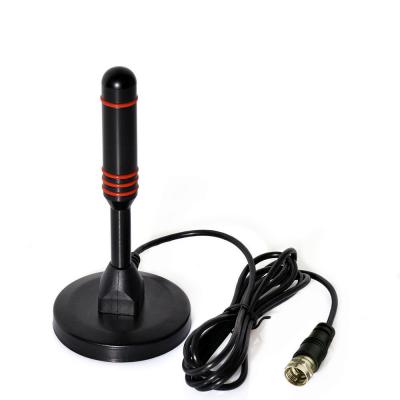 Cina Antenna per TV satellitare per auto di tipo F/IEC per TV HD inclusa base magnetica in vendita