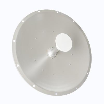 Cina 50 Impedenza 30dbi 6 piedi Ku Band Wifi Caravan 10 piedi C Band Iraq Dish Antenna satellitare in vendita
