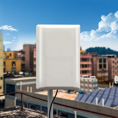中国 2400-2500mhz パネルアンテナ 室内・室外WiFiセクターのカバーを向上させる高増幅 販売のため