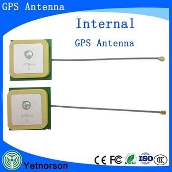 Cina 28±3dBi Guadagno GPS interno Glonass Beidou Cremic Antenna per sistema di navigazione auto in vendita